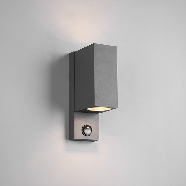 Trio Wandlamp buiten met sensor GU10 | Up & Down | Vierkant | Roya ...